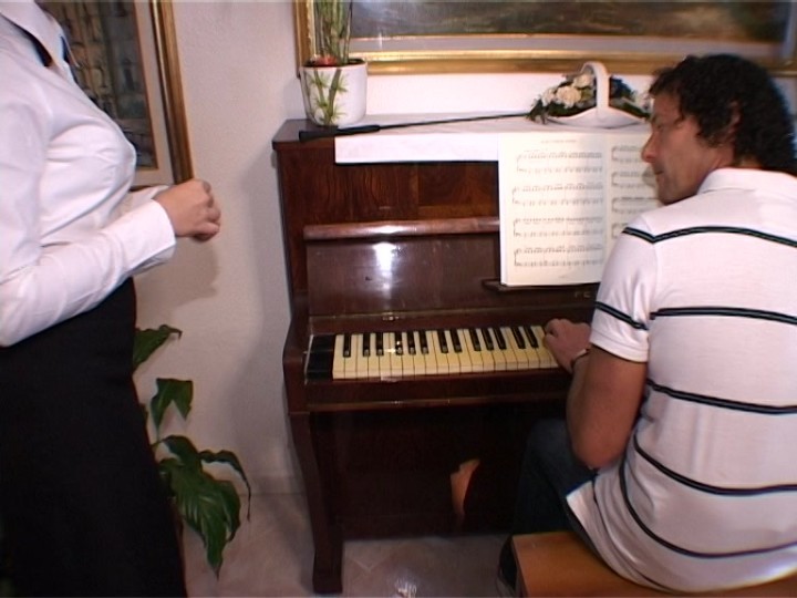 Lui Suona Il Piano E Lei La Tromba Streaming Video On Demand Adult Empire