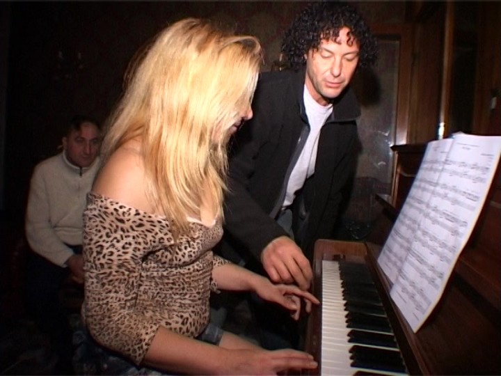 Lui Suona Il Piano E Lei La Tromba Cento X Cento Adult Dvd Empire