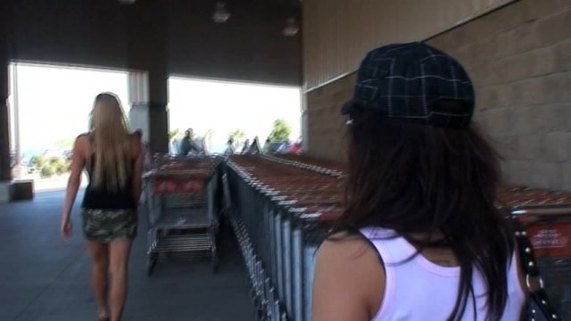 Kelly Madison And Sienna West Share A Cock From Run For The Border 6 2009 By Pornfidelity